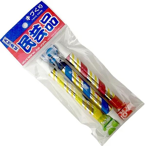 「吹き戻し」は、息を吹き込むと紙製の部分が伸びて、音を鳴らしながら戻ってくる昔懐かしいおもちゃです口にくわえてヒュ−と吹くとスルスルと伸びたあと、先からクルクルと戻ってくる簡単に遊べる仕組みながら、子どもから大人まで夢中になれる楽しさが詰ま...