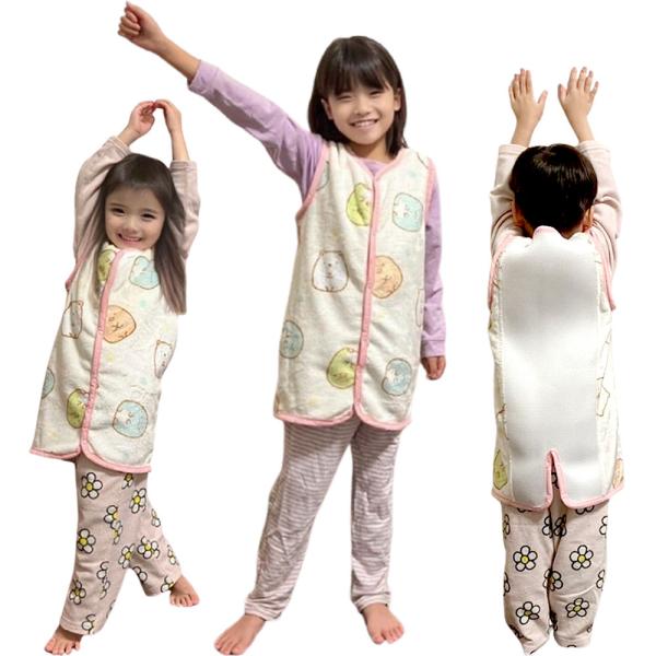 お子さまの成長に合わせて長く使える、すみっコぐらしの2WAYスリーパーベストとしてもカバーオールとしても着られる便利な商品です乳幼児から小学生になるまで長く使えて重宝します股のボタンを止めると カバーオール 適応身長70cm〜80cm股のボ...