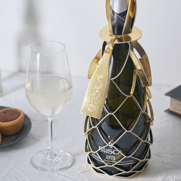 BOSCA MOSCATO D’ASTI D.O.C.G.ボスカ「モスカートダスティDOCG」品目：果実酒内容量：750mlアルコール分：5%原産国名：イタリア添加物：安定剤（アカシア）酸化防止剤（亜硫酸塩、ビタミンC )輸入者及び引取先：...