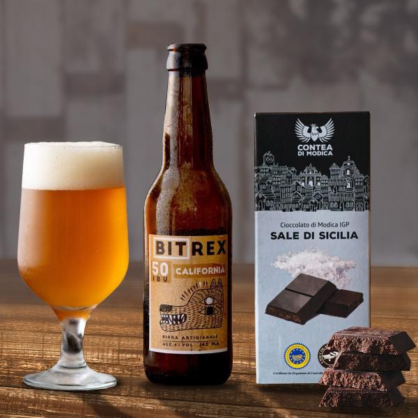 ■SICILY SALT(塩)【原産国】イタリア【原材料】カカオマス50%、砂糖、食塩0.3%【保存方法】直射日光と高温多湿を避け涼しいところで保存してください。【内容量】100g【賞味期限】枠外に記載(日/月/年)※本商品はアーモンド、ヘ...