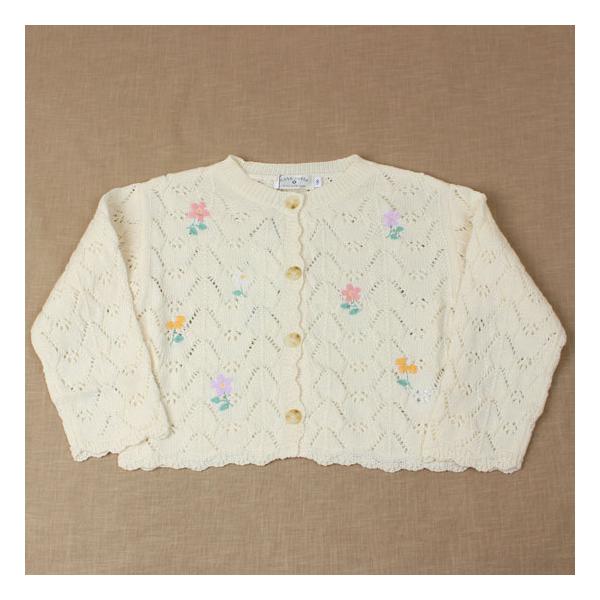 コトコッテ coto cotte　透かし編みのカーディガン。花柄の刺繍がポイントです。夏の冷房対策にも◎