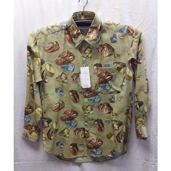 MUGGERの長袖シャツシャツです23-236新品　M寸　１色　日本製レーヨン：９０％麻１０％M寸表示の平置き実寸です。着丈：７７cm　胸幅：５２cm　　袖丈：５６cm　肩幅：４８cmMUGGERのレーヨンシャツです。左胸にポケットが付いて...