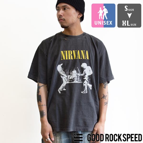・90年代を象徴するNIRVANAのライブアートを使用した、ストレートな一枚バンドの持つ荒々しさとリアルな空気感を、そのままグラフィックに落とし込んでいます。顔良染めを施したボディを使用。奥行きのある色ムラとフェード感が、ヴィンテージライク...