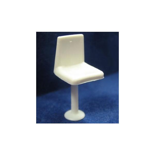 材質：スチレン樹脂カラー：ホワイト サイズ（高さ×幅）mm：21.5 x 10.3 スケール：1/48＊1/24サイズは　OLC-82 です（お問合せ下さい）