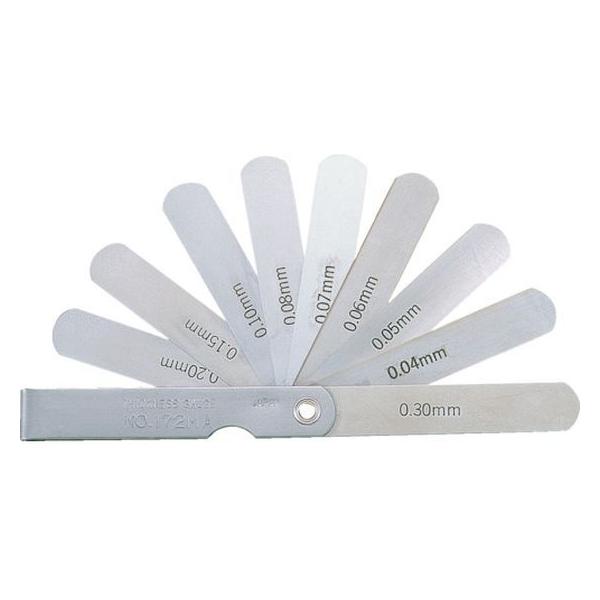 【商品説明】●他の測定器では測り得ない微細な二平面の間隔を簡単に、かつ正確に検査することができます。●焼き入れ品です。【仕様】●型番：T100MT　●リーフ形状：A　●長さ（mm）：100　●枚数（枚）：12　●セット明細（mm）：0．04...