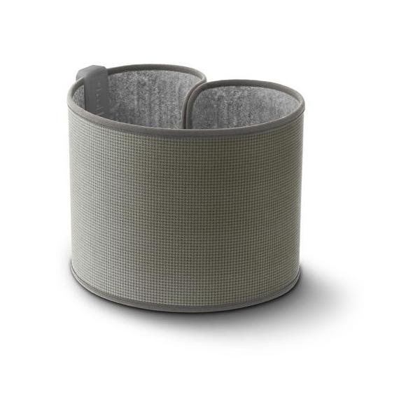 【商品説明】全方向から加熱で、足元を３６０℃温めることができます。内側のマグネットでとめることができます。自動ＯＦＦタイマーにより、電源を入れてから６時間経過すると、使用しているモードのランプが点灯して、自動的に電源が切れます。転倒防止セン...