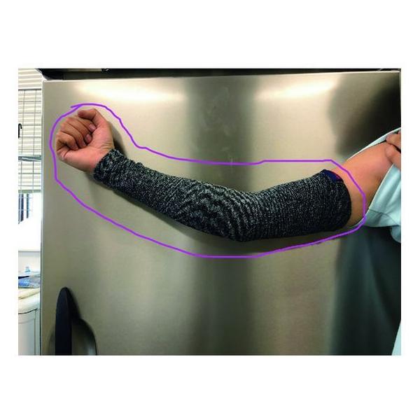 【商品説明】●工場内作業、土木・建築作業、荷役・ピッキング作業、農業・園芸作業、デスクワーク等オフィス作業、自動車・トラック等の運転に。●ひんやりきもちいい天然竹糸素材のアームカバーです。●熱伝導率が高く、吸水性・放湿性にすぐれ、汗の拡散・...