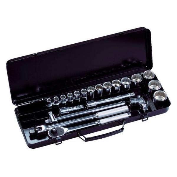 【仕様】●型番：N415S　●入数：１Ｓ　●差込角（ｍｍ）：１２．７●ソケット内容（ｍｍ）：８、１０、１１、１２、１３、１４、１７、１９、２１、２２、２４、２６、２７、３０、３２●ハンドル内容：ラチェットハンドル（ＮＲＨ４Ｐ）、ナットスピン...