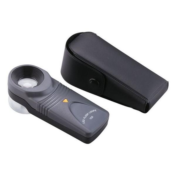 【商品説明】●倍率の高い１５倍レンズを装着しています。●高寿命、省電力なＬＥＤライト付で暗所でも見やすいです。●携帯に便利な収納ケース付です。【仕様】【材質】●レンズ：ガラス●本体：ＡＢＳ【仕様】●倍率（倍）：１５●レンズ寸法（ｍｍ）：φ２...