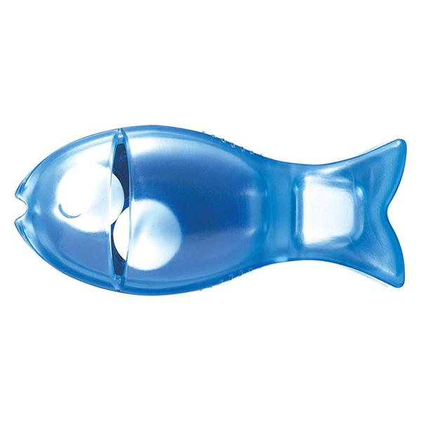 【商品説明】裏面にマグネットがついているので冷蔵庫にピタっ。収納場所をとらず、思いついたらすぐ使えます。【仕様】●サイズ：約９０×２４×４０ｍｍ●材質：本体／スチレン系樹脂、研ぎ部／アルミナセラミック、マグネット／ラバーマグネット●注文単位...