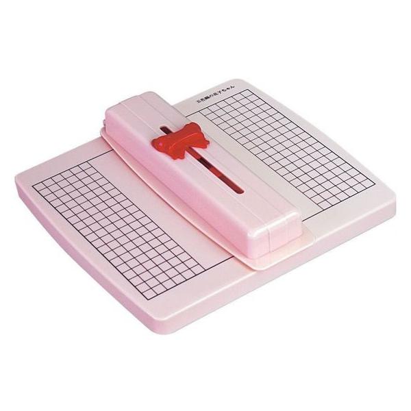 【商品説明】紙を７〜８枚セットし、蝶々ハンドルを引くだけで面倒な蛇腹折りがすばやく作ることができます。　幼稚園・保育園や小学校、介護施設などのイベントの飾りつけに重宝します。【仕様】●材質：ＡＢＳ樹脂　●商品サイズ：２８０×２６０×７０ｍｍ...