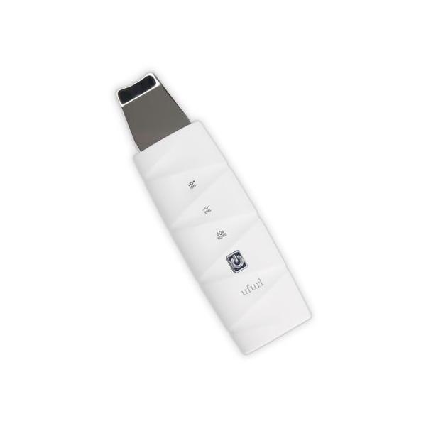 【商品説明】●ピーリング超音波振動２５０００Ｈｚでしっかり汚れを浮かす●ＥＭＳ機能付でお肌を活性化しコラーゲンの再生を促す●イオン導入で汚れを吸着●ピーリング、ＥＭＳ、イオン導入の３つの機能が搭載【仕様】●ＵＳＢ充電式（５Ｖ　１Ａ）●リチウ...