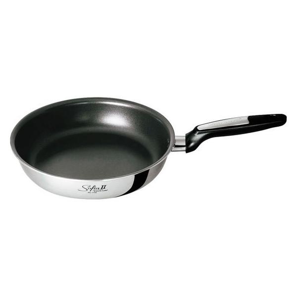 【商品説明】抜群の耐磨耗性を持つナヴァロン３コート（高密度３層フッ素樹脂コーティング）で焦げ付き防止。　熱伝導に優れたステンレスとアルミの全面２層構造。　２００Ｖ電磁調理器は非常にパワーがある為、鍋の変形防止・安全面からボリュームは中以下で...