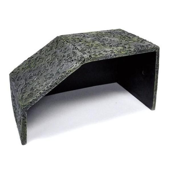 【商品説明】爬虫類や両生類の日光浴や隠れ家になるオーナメントです。生体が登りやすい形状です。【仕様】●材質：ポリレジン●サイズ：幅３０５×奥行１６５×高さ（後）１６５・（前）７０ｍｍ●重量：約１．８ｋｇ　<ジェットプライス>