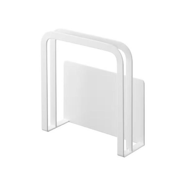 【商品説明】マグネットで浮かせてまな板を収納。　乾きやすく衛生的なまな板ホルダー。　薄いまな板と厚いまな板を収納可能。　※取り付け可能な壁面＝マグネットがつく平らな面・スチール壁面【仕様】●本体サイズ：Ｗ１３．５×Ｄ５×Ｈ１４ｃｍ　●本体重...