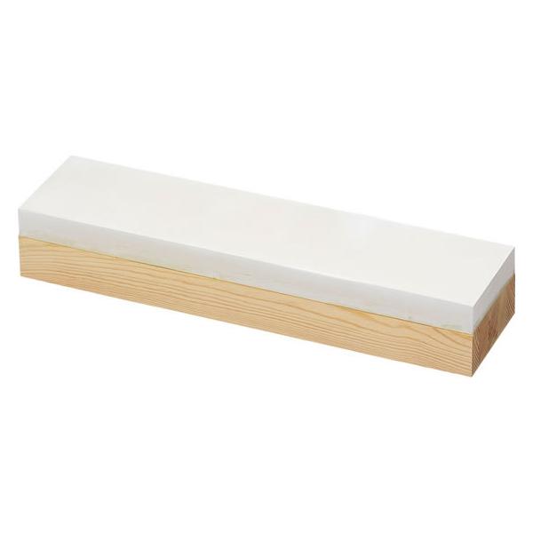 【商品説明】野球、ソフトボール用のピッチャープレート。【仕様】●素材・材質：木（赤松）　●サイズ：６１×１５．２ｃｍ、厚さ／木台６ｃｍ、ゴム部／４ｃｍ　●商品重量：１０．５ｋｇ　●原産国：日本　<ジェットプライス>