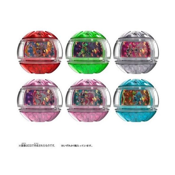 【商品説明】レジェンドライダーカプセムがキラキラ仕様になって全６種のランダムボックスで登場！　別売りのゼッツドライバーと連動させることでそれぞれのカプセムに応じたＬＥＤの発光演出が発動し、オリジナル音声遊びが楽しめます。【仕様】（Ｃ）石森プ...