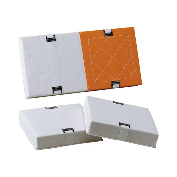 【商品説明】（公財）日本ソフトボール協会検定品。【仕様】●素材・材質：主材／外被帆布（白／綿９号、オレンジ／エステル４号）、芯材／ウレタンチップモールド　●特徴：２・３塁ベースのみの販売は致しておりません。　●サイズ：１塁３８．１×７６．２...