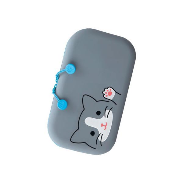 【商品説明】ダブルファスナーで開けやすい。【仕様】●柄：ハチワレネコ●外寸法：縦１１０×横１９０×厚さ３６ｍｍ●材質：本体／シリコーンゴム●ダブルファスナー　<ジェットプライス>