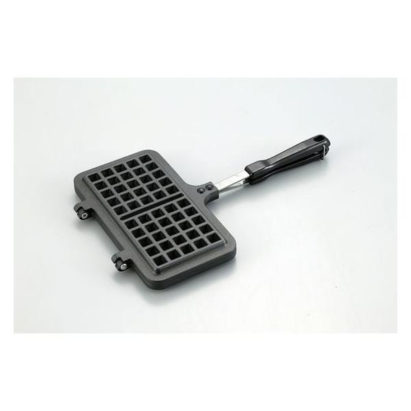 【商品説明】アウトドアで楽しくスイーツ作り。ご家庭でも使えます。手軽にワッフルが楽しめます。出来たてあつあつをその場で。　アルミダイキャスト製：熱伝導に優れたアルミ製。　蓄燃性の高い鋳物製。丈夫で長持ち錆びにくい。【仕様】CG_04●製品サ...