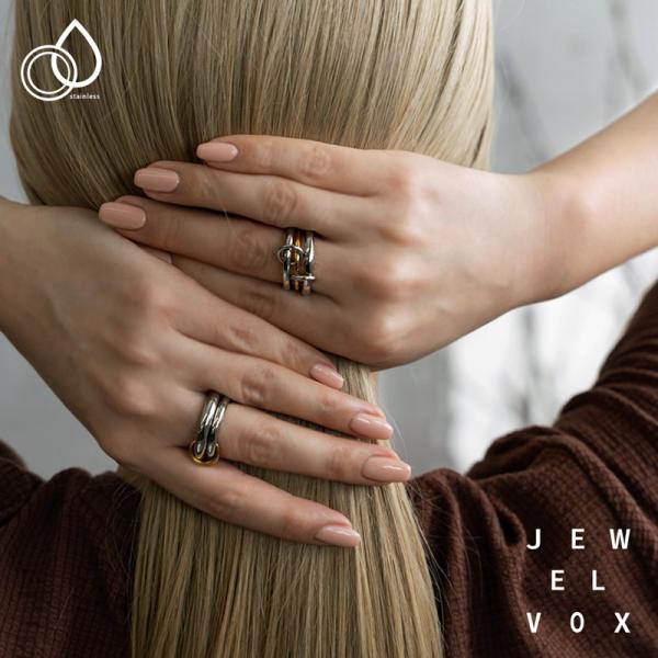 ※ステンレスはすべての方にアレルギー反応がでない事を保証するものではございません。※表面に細かなキズや凹み・色ムラがある場合がございます。予めご了承ください。※ハンドメイドのデザインリングな為、一点一点全てのリングサイズが多少異なりますので...