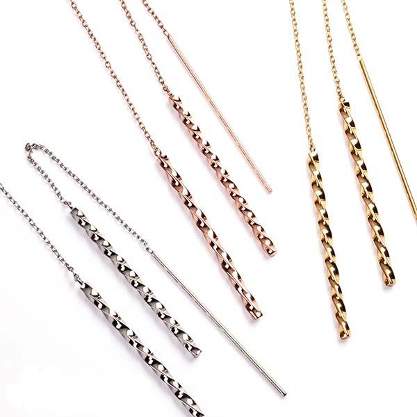 【素材】サージカル　ステンレス(316L）【サイズ】全体：全長　約100mm x 幅　約1.8mm　　　　　ピアス針：太さ　約0.8mm・長さ　約30mm【総重量】約1.2g【付属品】ケース・品質保証書