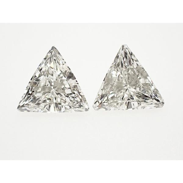 ダイヤモンド ルース　ペア組0.163ct ＆ 0.153ct　H　SI1トリリアントカット一辺、約 ４．５ｍサイズの トリリアント！０．１５３ct の ２つの角に、おそらく、ごく小さな 生地不足によると思われる、ラフな凹みキズが、ルーペで...