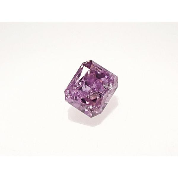 パープルダイヤモンド ルース0.104ct　FANCY PINK PURPLE　I2０．１ctアップの、確りとした彩り！テーブル端や、スターファセット周辺など、小さく 細かな面キズを伴う インクルージョンが、主に、端寄りにありますが、全体的...
