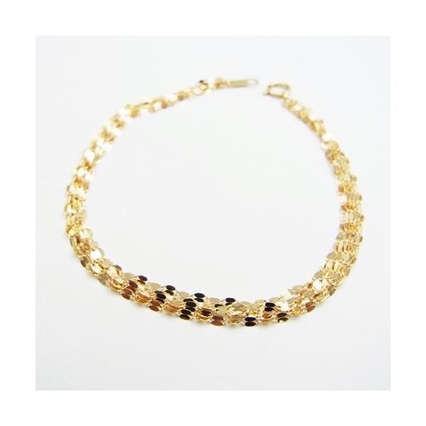 K18 YG ペタルチェーン ブレスレットイタリア語で「花びら」を意味する、ペタルの名がついたチェーンを5連にしたブレスレット。光を受けてキラキラ煌き、手元をゴージャスで華やかな輝きで彩ります。【商品詳細】■地金素材K18　イエローゴールド...