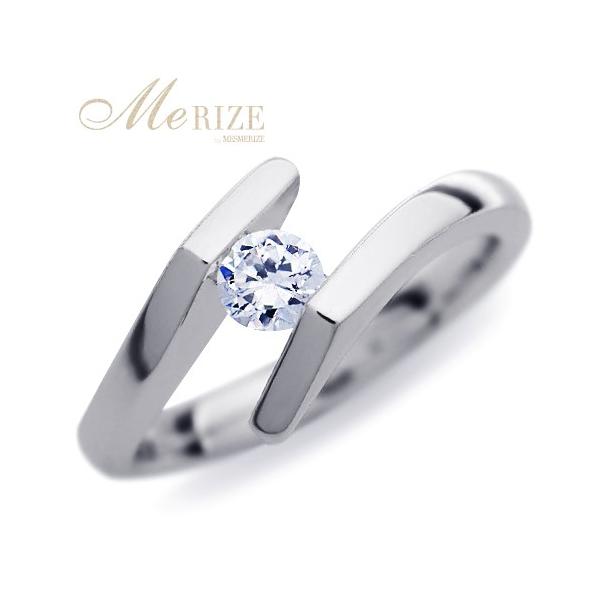 0.15ct 一粒天然ダイヤモンドをシンプルにセット。様々な角度からの表情の変化が楽しめる、クラッシックかつモダンなデザイン。いつもとは一味、二味違った新たな世界へ。シンプルな一粒ダイヤリングとはちょっと違った、角のあるミニマルデザイン。一...