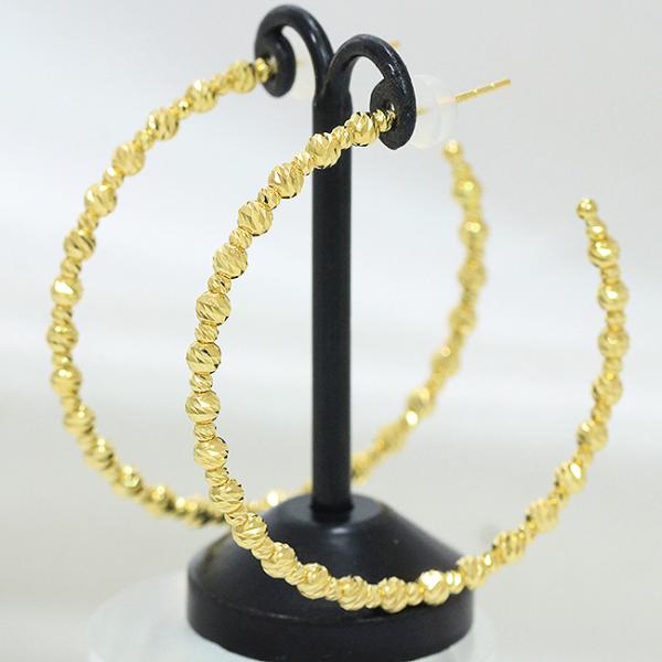 ●管理番号:240002312865●刻印:K18●トップサイズ:約 H43.5mm × W3.0mm × D43.0mm●デザイン:フープ●素材:18金イエローゴールド(K18YG)●重量:計3.4g●付属品:-●ランク:S●ダイヤモンド...