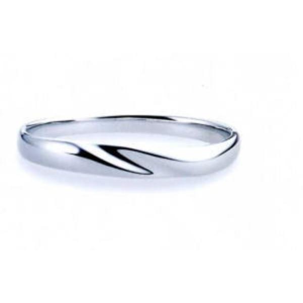 et toi【エトワ】とは、[あなたと共に、あなたと一緒に] と意味のフランス語で、これから共に歩み始める二人の約束のリングにふさわしいネーミングのウェディング＆ペアリング　ブランドです。et toi【エトワ】　マリッジリング・結婚指輪・ペ...