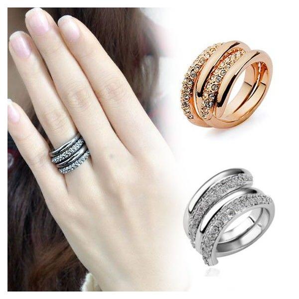 素敵な2点セットリングに輝きが知的な印象を醸し出す、魅力的なアイテムです。ワンランク上のコーディネートを演出するお勧めのアクセサリーと、プレゼントにも最適です♪♪■商品詳細　　材　質：キュービック・ジルコニア、真鍮(18Kピンク/ホワイトゴ...