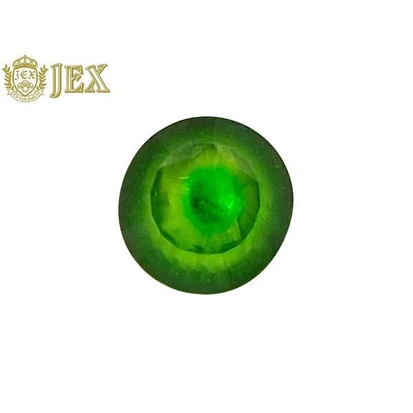 ■宝石名：デマントイド ガーネット■石目：3.966ct■寸法：8.10-8.37×6.06mm■付属品：宝石鑑別書（NGL：ノーブルジェムグレーディングラボラトリー）※販売価格が121,000円以上の商品については、宝石鑑別書を付けて納品...