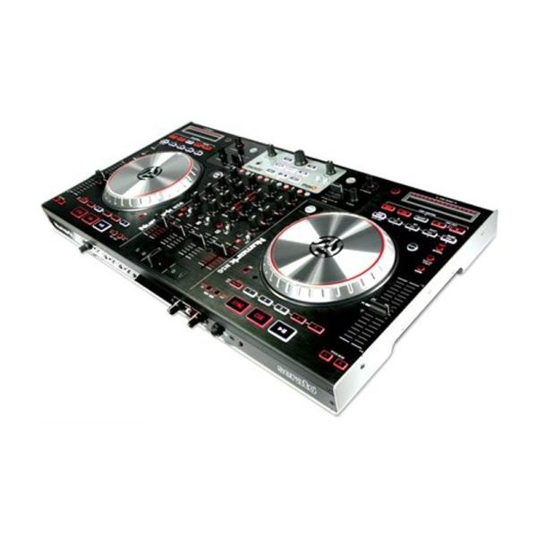 （中古品）Numark エフェクト付き4チャンネル・デジタルDJミキサ NS6 ご覧頂きありがとうございます。こちらの商品は中古品となっております。中古品の為若干の使用感はございますが、まだまだお使い頂ける商品となっております。また女性スタ...