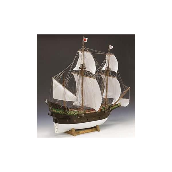 【商品名】　ウッディジョー 1/80 サン・ファン・バウティスタ 木製帆船模型 組立キット 【商品説明】　・セット内容:木部54種、金属13種、カラー組立説明書、原寸図。・完成サイズ:全長710mm、全幅275mm、全高633mm (船台含...