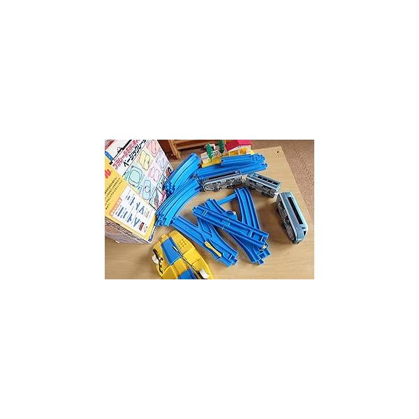 【商品名】　プラレール プラレールをはじめよう レールベーシックセット 【商品説明】　・セット内容: 直線レール(5) 1/2直線レール(2) 曲線(14) ストップレール(1) ターンアウトL(1) ターンアウトR(1) Y字ポイントA(...