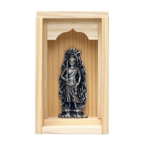 【商品名】　手元仏像 不動明王 厨子 香立て お香セット(古美銀色)＿仏師：渡辺景秋原型（酉年生まれ）仏像 フィギュア 厨子 十二支 干支 御守り本尊( 【商品説明】　・◆製品内容：仏像、厨子、お香箱(厨子内箱)、香立て、線香(香老舗 松栄...