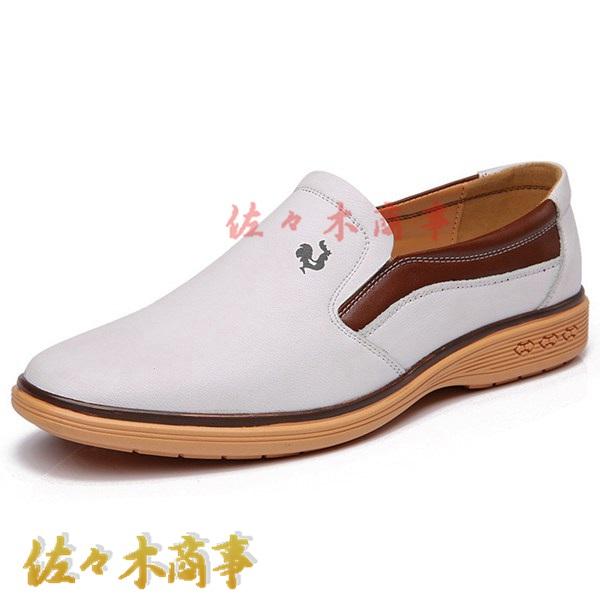 【発売日：2023年03月20日】【特徴】通気性、超軽量、ソフトで柔軟な底、滑べ止め、長時間の使用でも疲れにくく、日常着用の選ぶ一番な理由です。【優良品質の合成革】高品質の合皮を使用し、繊細で柔らかく、効果的な発汗と除湿、長時間に歩いてもあ...