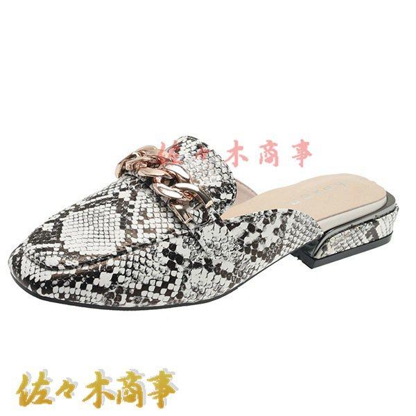 【発売日：2022年07月05日】ヒールのタイプ：太ヒール　ヒールの高さ：1-3cm【スクエアトゥ】セクシーなスクエアトゥのデザインにより、足が視覚的に細く見え、快適でセクシーに履くことができ、魅力を際立たせます【ローヒール】3cm未満のロ...