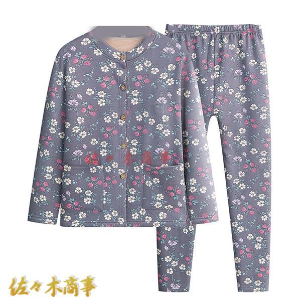 【発売日：2024年12月25日】【保温&amp;防寒】ヒートテックの表地は摩擦が少なく滑らかで光沢があり、裏地の繊細な素材を使用し、体温で温められた空気をしっかりキープして逃さないので、ボリューム感があって暖かく包み込んでくれます。【トッ...