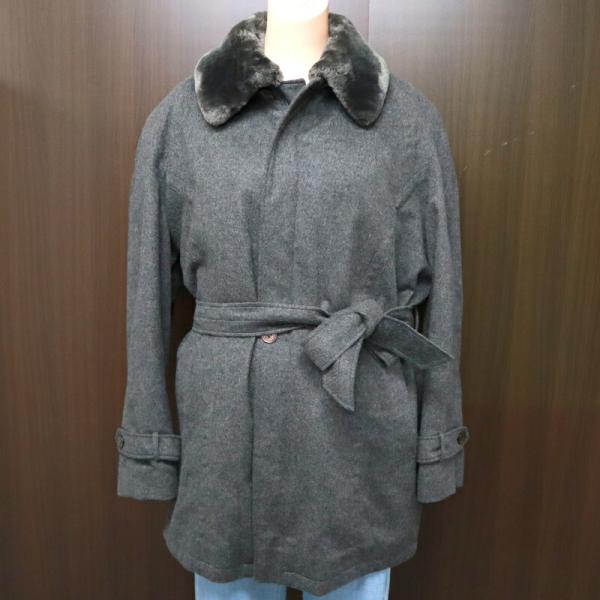 ◆商品ランクABランク◆商品情報・カラー：グレー・素材/ライン：カシミヤ裏地:シルク・サイズ：サイズ50肩幅:48cm着丈:86cm袖丈:63cm・仕様：MAYOTTE◆付属品--◆状態ファスナー金具にキズ有り毛羽立ち有り◆販売店舗川西店◆...