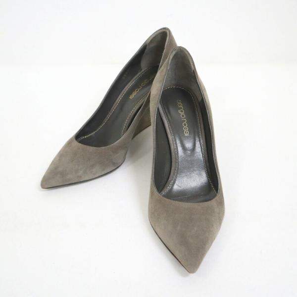◆商品ランクABランク◆商品情報・カラー：グレー・素材/ライン：スエード・サイズ：サイズ：37・仕様：パンプス◆付属品--◆状態外底面にキズがございます。スエード全体に毛羽立ちがございます。レザーにスレ、凹みキズ、シワがございます。◆販売店...
