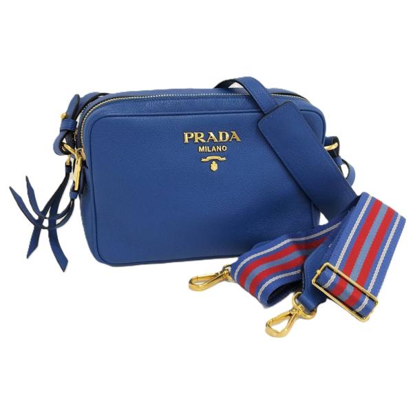 ◆商品ランク中古A◆商品情報・カラー：ブルー・素材/ライン：レザー・サイズ：最大約 W22×H16×D8(cm)・収納部2ヶ所・ショルダーの長さ：最大約115-125(cm)　　　　　　　　　　最大約113(cm)※多少の誤差はご了承下さい...