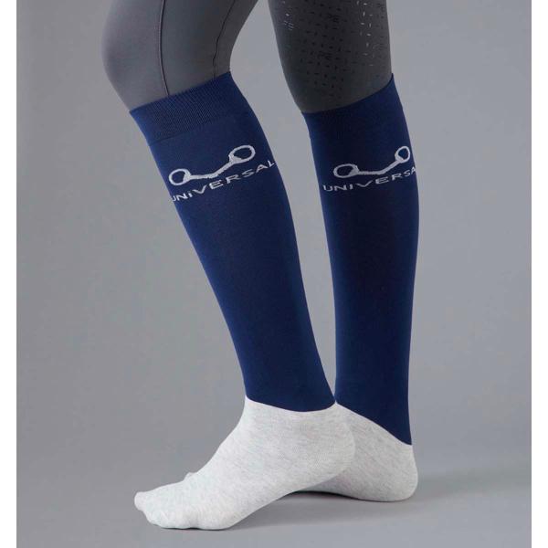 ツートンカラーのスタイリッシュな2足組のソックスがBOX入りで新登場。コットン配合で通気性はモチロン、吸湿発散性もすぐれているのでムレにくくて快適。フィット感のよさにも大満足。■ブランドPremier Equine（プレミアエクイン）■対象...