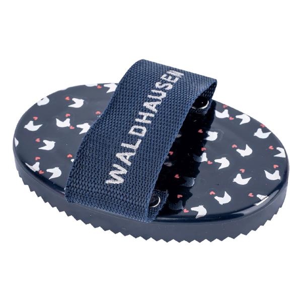 ジュニアライダーにもオススメなデザイン。かわいいホース＆ハートがちりばめられたグルーミングブラシ。お手入れの時間を楽しくしてくれること間違いなし。■ブランドWALDHAUSEN（ヴァルドハウゼン）分類タグ:  【各種馬具】  【手入れ道具】...