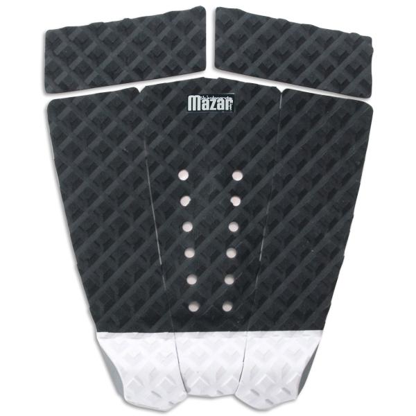 【商品の仕様】■デッキパッド（後足用）MAZAR TRACTION ＜スキムグリップ プラス2＞■サイズ：全長/360ｍｍ　全幅/302ｍｍ　5ピース構成■カラー：BLACK / WHITE heelスキムボーディングのフットワークの多様化...