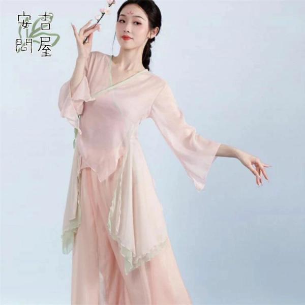 商品情報商品名レディース 古典ダンスウェア ダンス衣装 グラデーション 中華古典舞踊ダンス衣装 飄逸 仙女 中国踊り 古典ダンス 民族ダンス 衣装 交差ブラウス 水袖 広袖 羽織 グラデーション ワイドパンツ シフォン 優雅 漢服 古代宮廷...