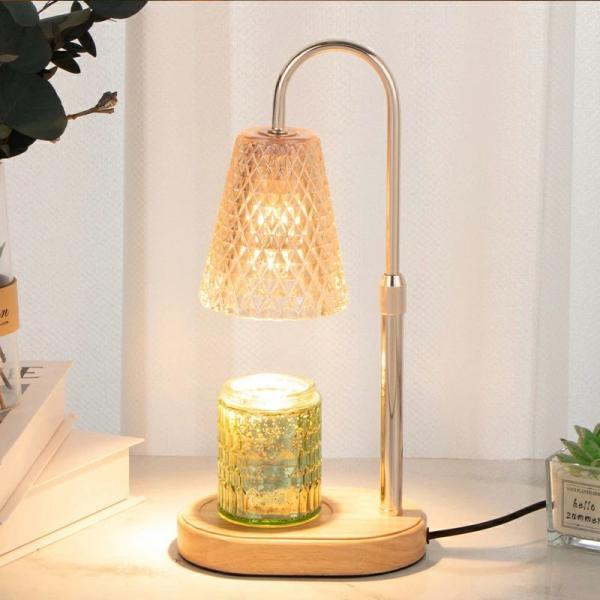 【この商品について】  電池使用：いいえ  重要事項：キャンドルは別売り  【商品の特徴】   ・おしゃれなデザイン  ガラス製シェードと木製のベースが高級感とおしゃれ感を演出し、お部屋に美しいデコレーションとして溶け込みます。ガラス製のシ...