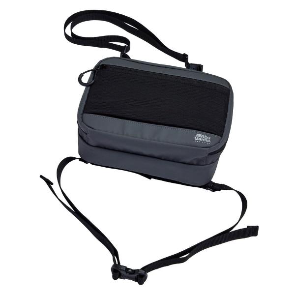 在庫状況：お取り寄せ/2024年05月 発売/◆ルアーチェンジなどの作業がしやすい前後セパレート型のフロントバッグ・サイズ：幅22×奥行8(4cm×2)×高さ16cm/[1621497ABU]